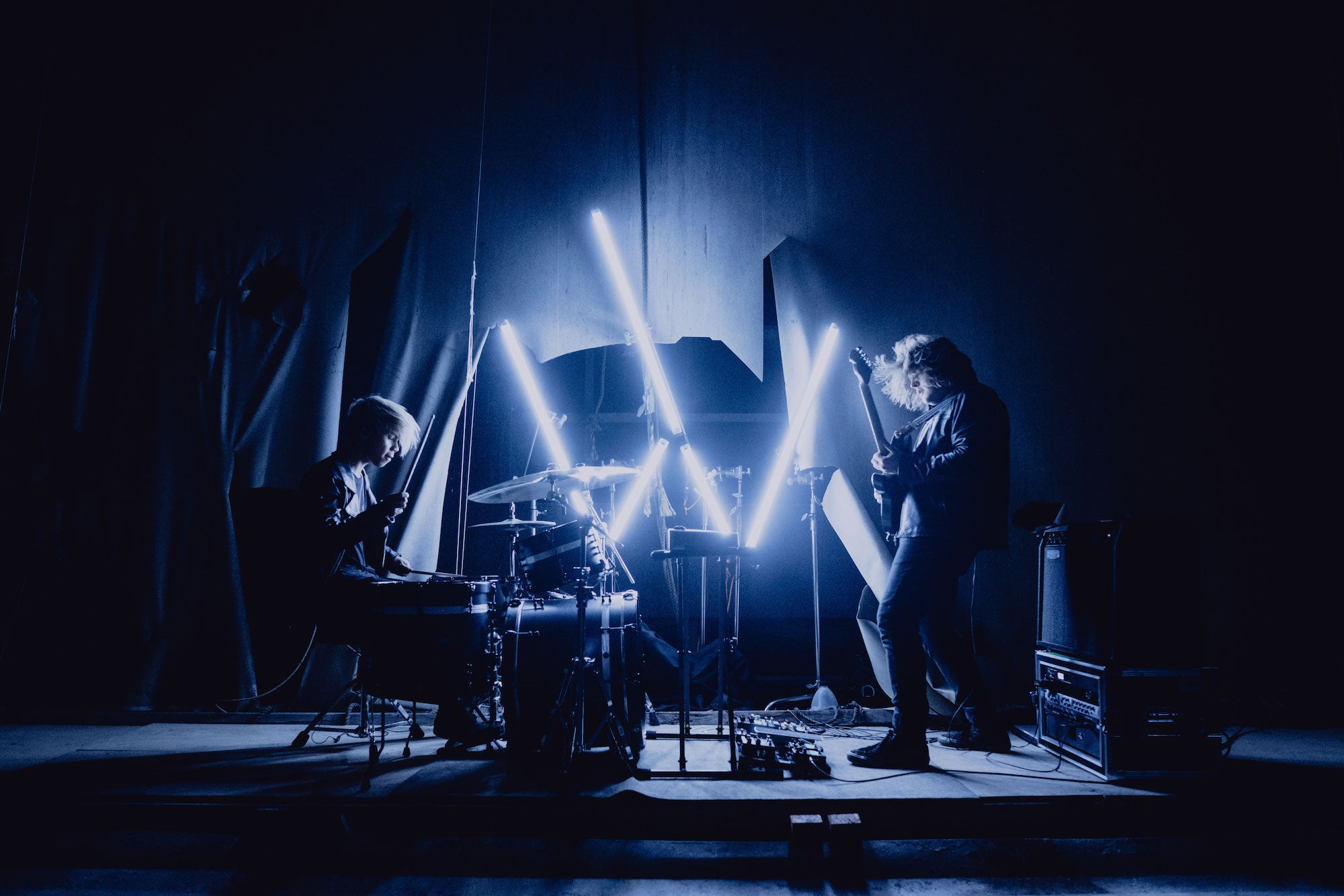 VAUDLOW – A Thousand Arms
